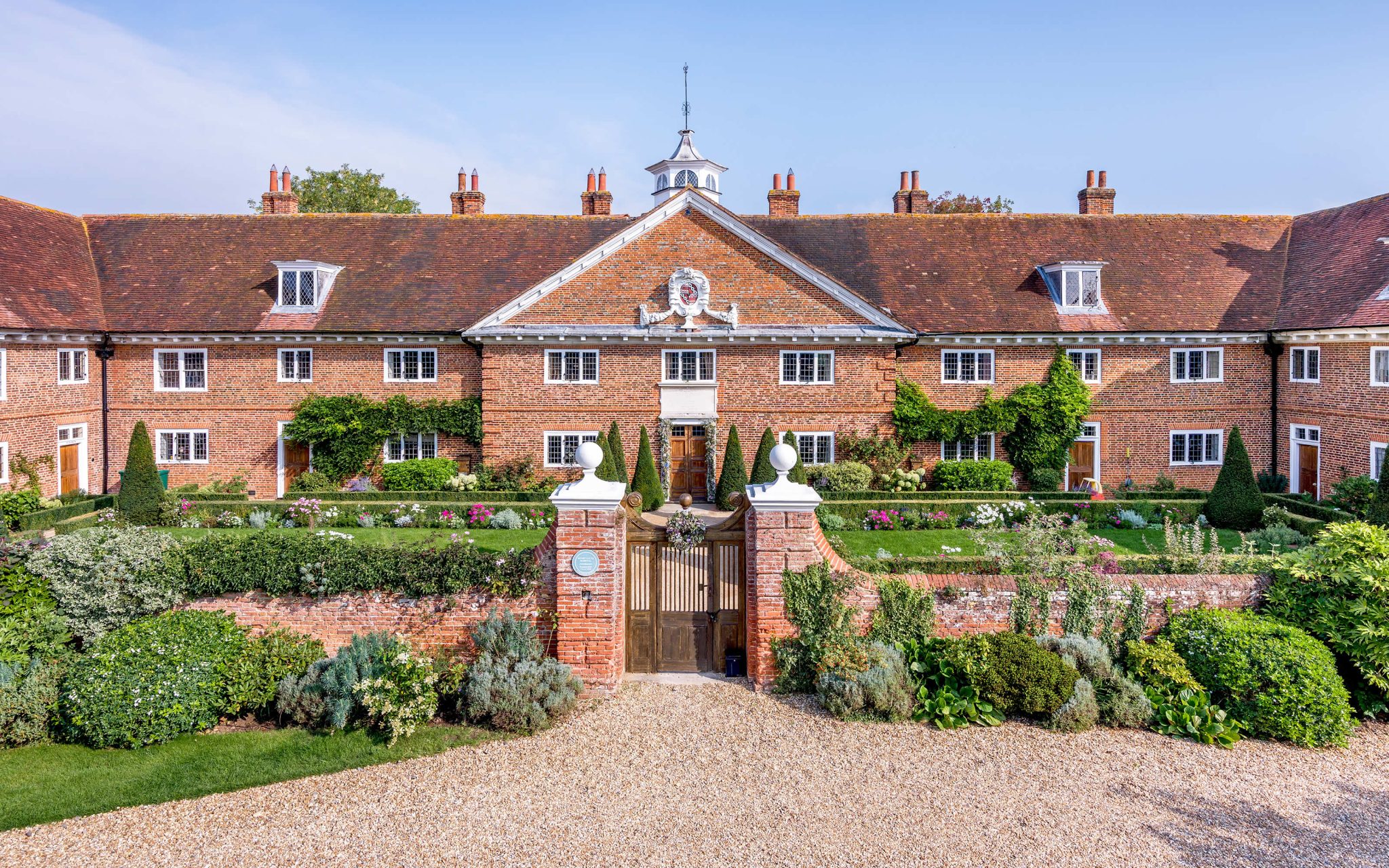 Garden Designer Surrey Hampshire London